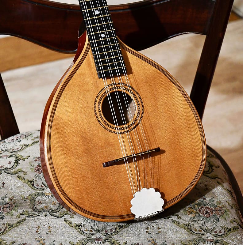 Masterbuilt Pre-war German Mandolin, Flame Maple, 1930s – | Reverb