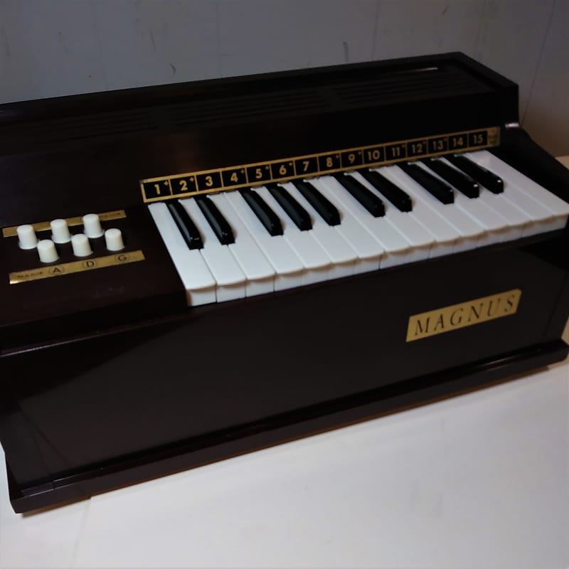 Magnus Model 300 Chord Organ 60's | Reverb