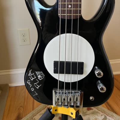 Fleabass Model 32 Junior Short Scale Flea Signature 4 String | Reverb