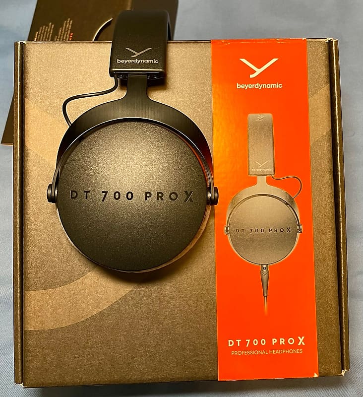 Beyerdynamic DT 700 Pro | Reverb