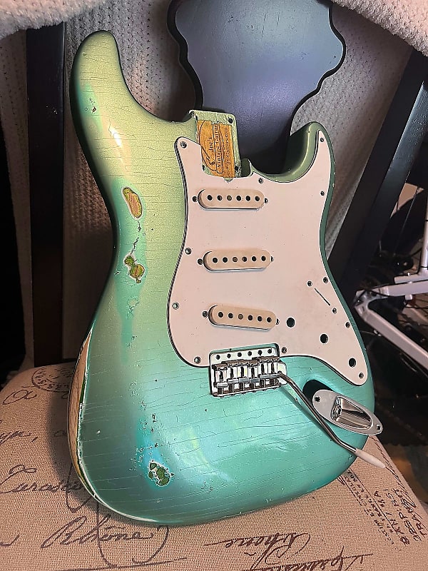 STRAT BODY RELIC Reborn Old Vivid Candy Pearl Green Premium | Reverb