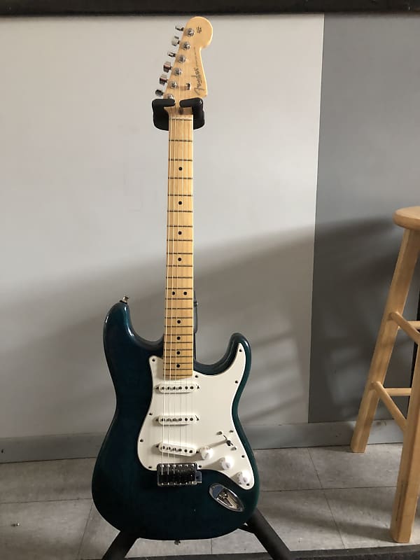 Fender Stratocaster - Blue | Reverb