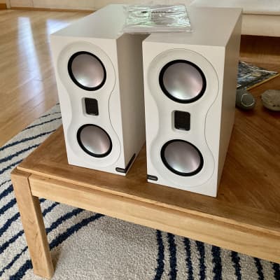 Monitor Audio Studio - White | Reverb