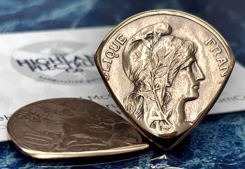 The Highland Plectrum Co. One 1900 French 10 Centimes Coin | Reverb UK