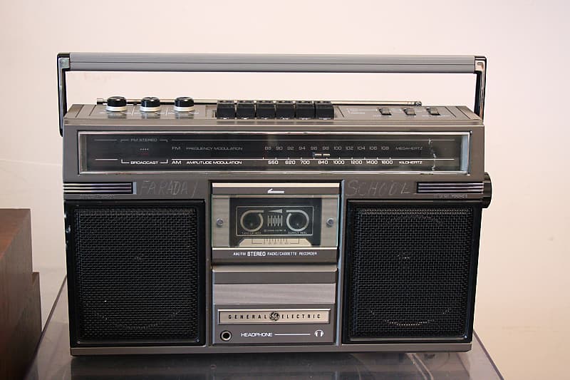 General Electric 5262-D Jambox Portable Cassette Player | Reverb