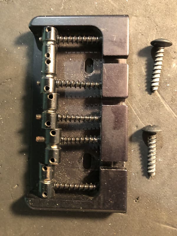 Carvin Five String Bridge late 90's to early 2000 - Black | Reverb