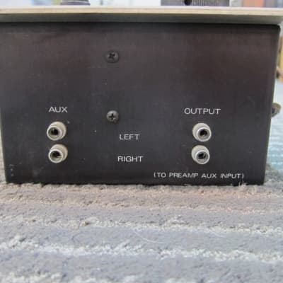 GLI 3800 Mixer, Aux, Phono 1, Phono 2, 1 Microphone, 1 | Reverb