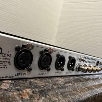 Telos Omnia One AM Broadcast Audio Processor | Reverb UK