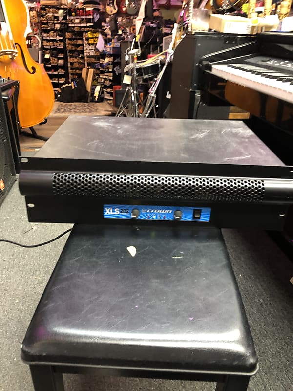 Crown XLS 202 Power Amp | Reverb