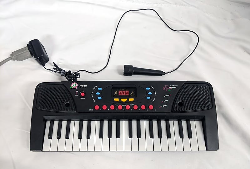 New Made In China Electronic Keyboard 3799A w/Mic, Great For | Reverb