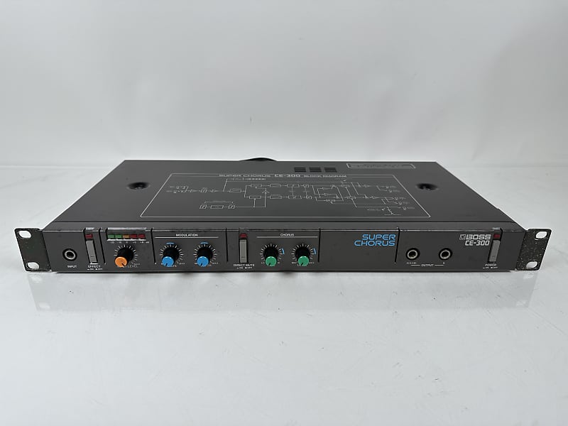 Boss CE-300 Super Chorus Guitar Effects Processor | Reverb UK