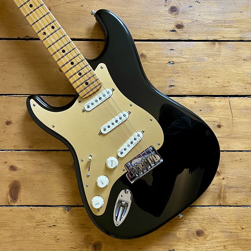 Fender American Ultra Stratocaster Left-Handed with Maple | Reverb