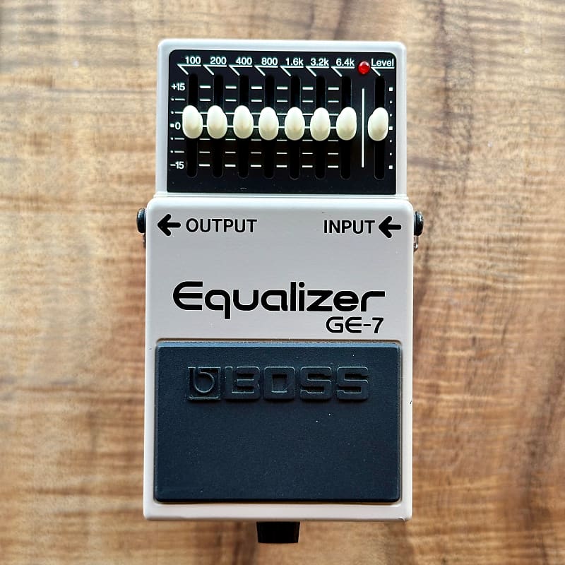 Boss GE-7 Seven-Band Graphic Equalizer | Pre-Owned | Reverb