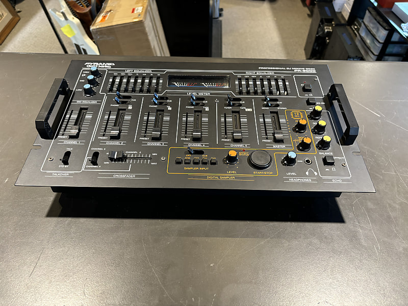 Pyramid Gold Series PR-9000 Mixer | Reverb