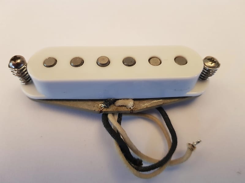 Tonerider Classic Blues Alnico 2 middle pick up White | Reverb