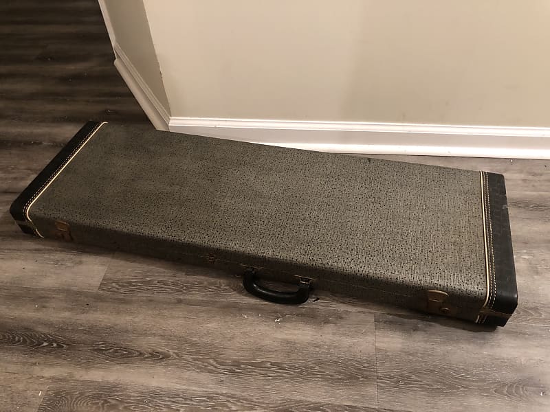 Vintage Fender Victoria Mustang Duosonic Musicmaster Case | Reverb