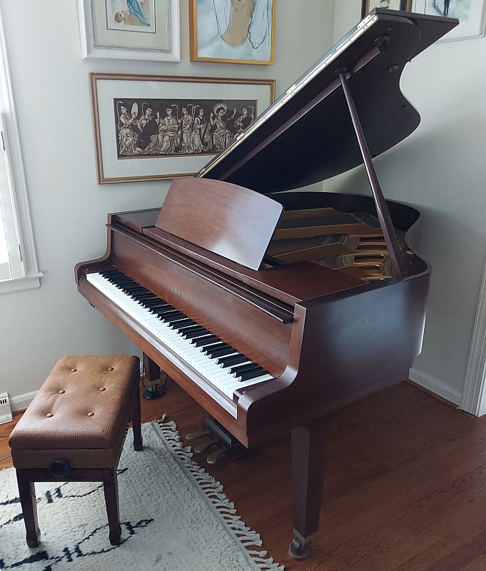 Yamaha GH1 1980 - Satin Walnut | Reverb