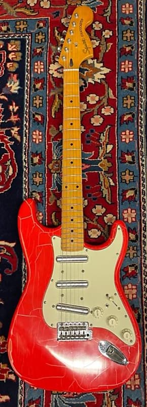 Fender Squeir stratocaster Fiesta Red | Reverb