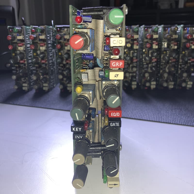 Neve V2 series mic pre/line input and dynamics module 1984. | Reverb