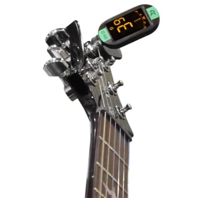 ChromaCast 440 Series Clip-On Chromatic Tuner, Surf Green | Reverb