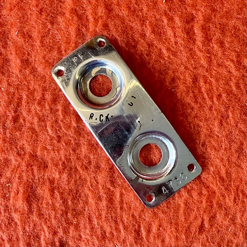 Rickenbacker Stereo jack plate 360 365 375 4001 1976 - | Reverb UK