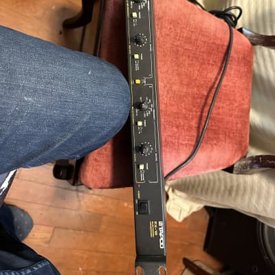 Tapco ex 18 electronic crossover rack mount unit - Black | Reverb