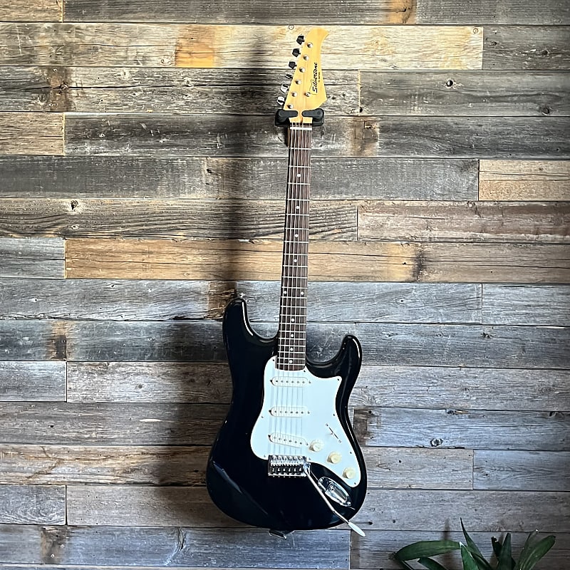(18369)Silvertone by Samick SS-11 Strat Type - Black | Reverb