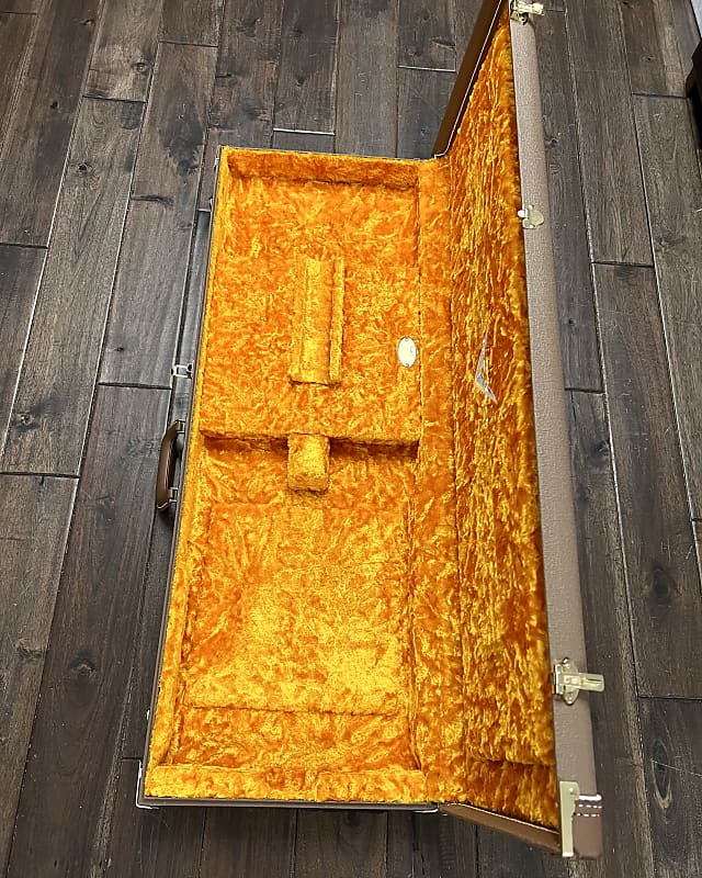 Fender Custom Shop Stratocaster / Telecaster Case - Excellent | Reverb