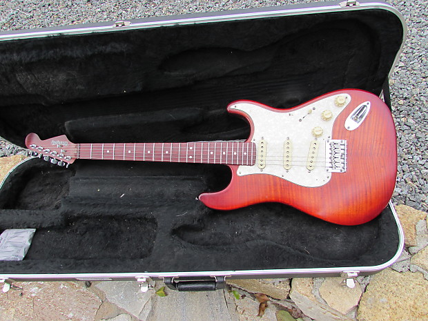 Warmoth Stratocaster 2000's with Acoustic Bridge Pick up | Reverb UK