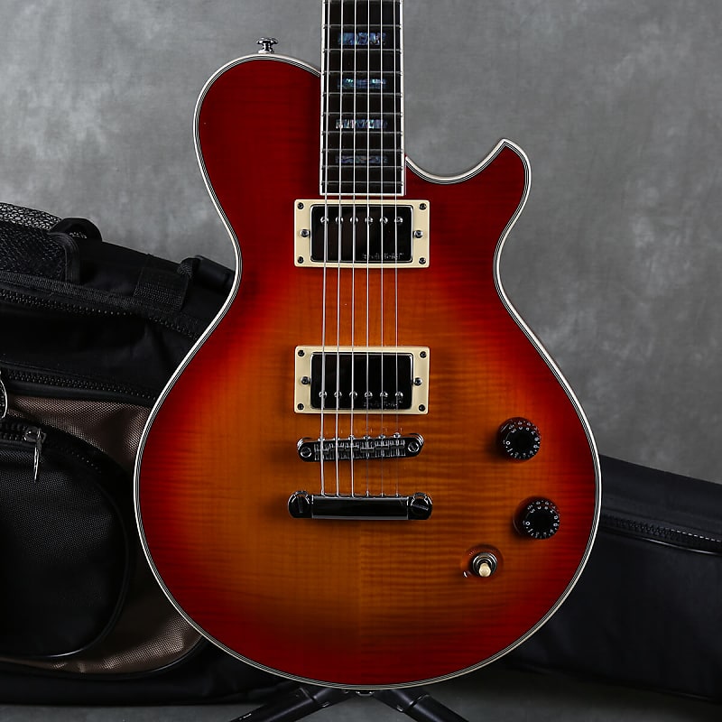 Michael Kelly Patriot Custom - Cherry Burst w/Gig Bag - | Reverb UK