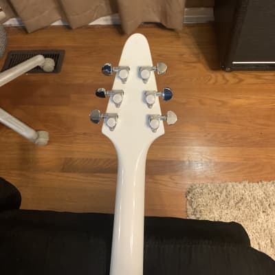 Chibson Explorer Flying V Copy - Black - White | Reverb