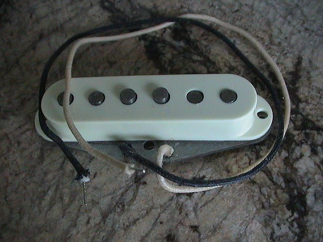 Fender "65 Stratocaster Pickup with Vintage White Pickup | Reverb