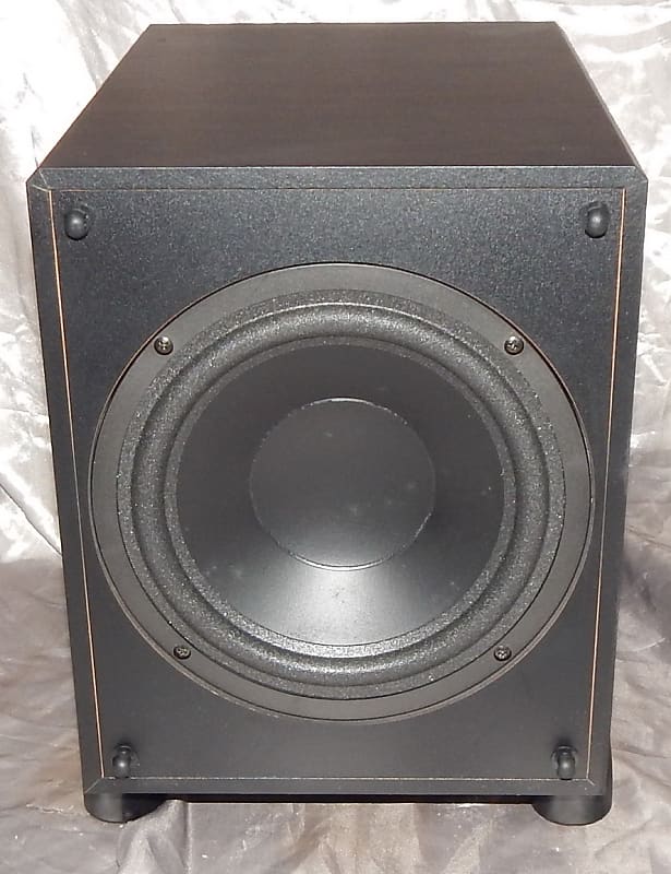 Definitive Technology Prosub 800 powered subwoofer | Reverb