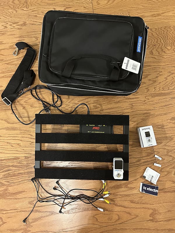 Pedaltrain Board / Truetone Power / Polytune 3 Mini Buffered | Reverb