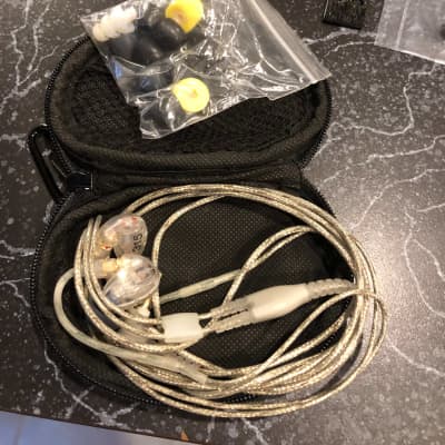 Shure PSM 300 Wireless In-Ear Monitor System | Reverb