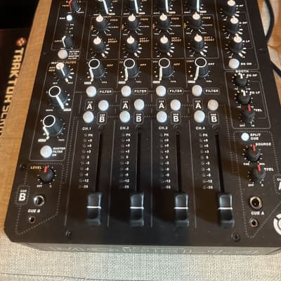 Playdifferently Model 1.4 (B-Stock) | Reverb