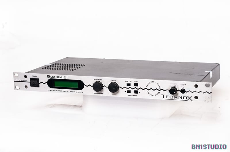 Quasimidi Technox #3 | Reverb