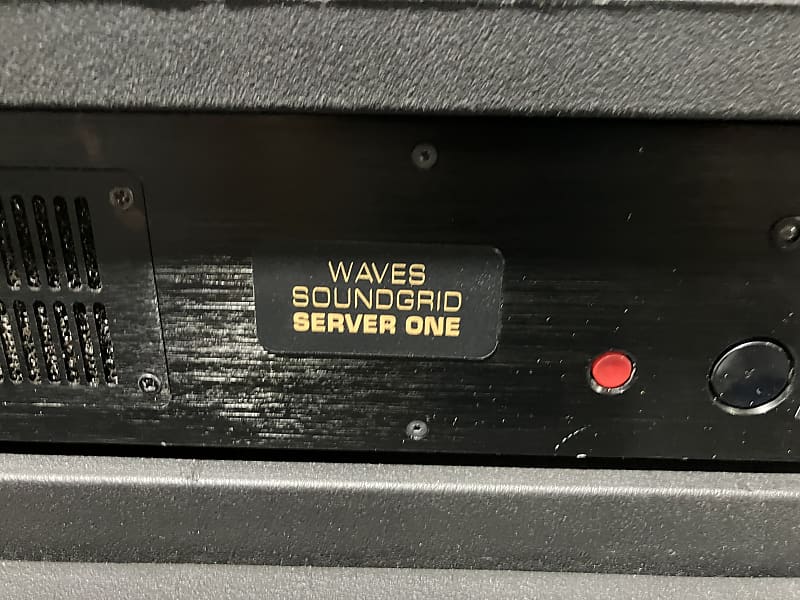 Waves Server One 2000s - Black | Reverb