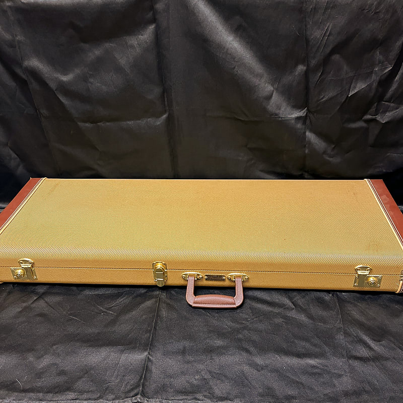 Fender Tweed Strat/Tele Hardshell Case | Reverb