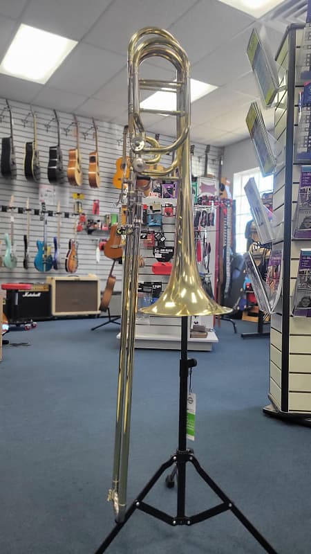 Getzen Eterna Bass Trombone 1052FD (used) | Reverb
