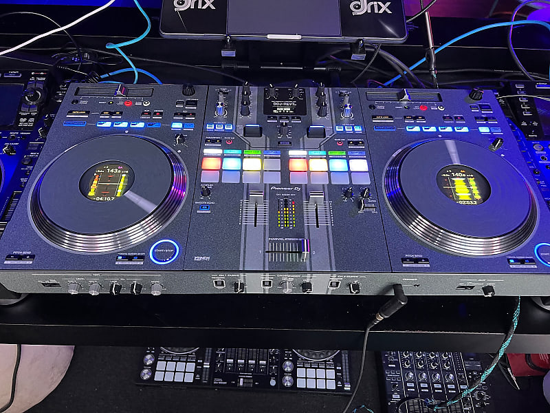 Pioneer Rev 7 With skin and soft bag | Reverb