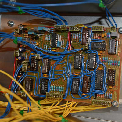 JCS BN-1 "Bakery of Noise" Digital PCM Synthesizer – One | Reverb UK