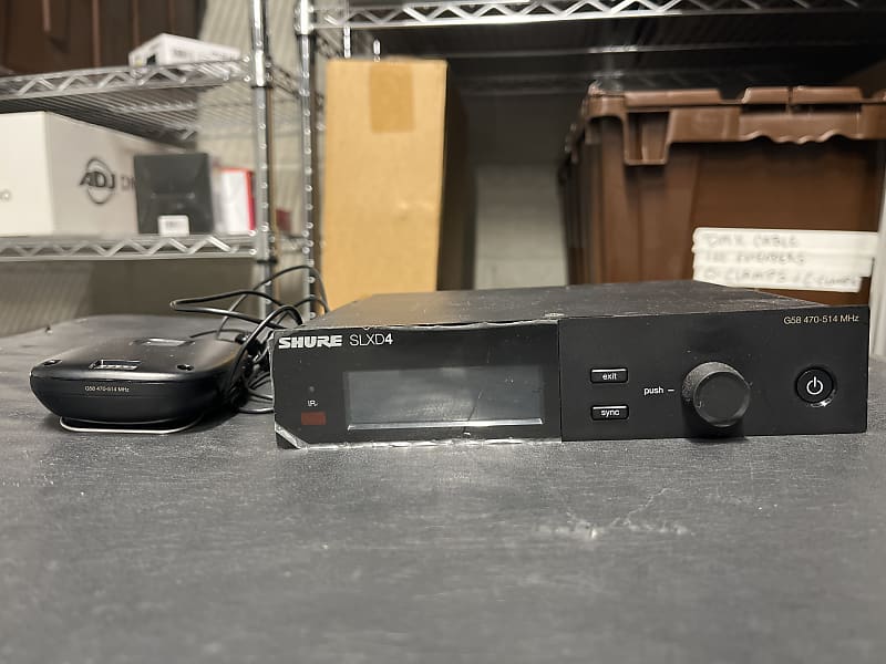 Shure SLXD4 - Black | Reverb