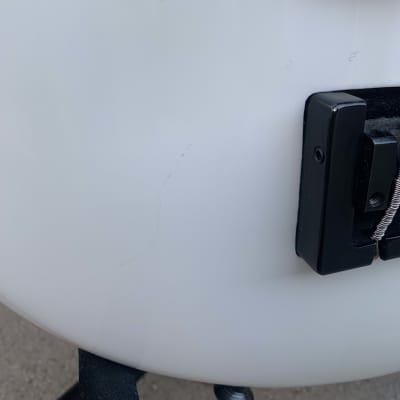 1985 Spector NS2A with Hazlab and EMGs, White | Reverb