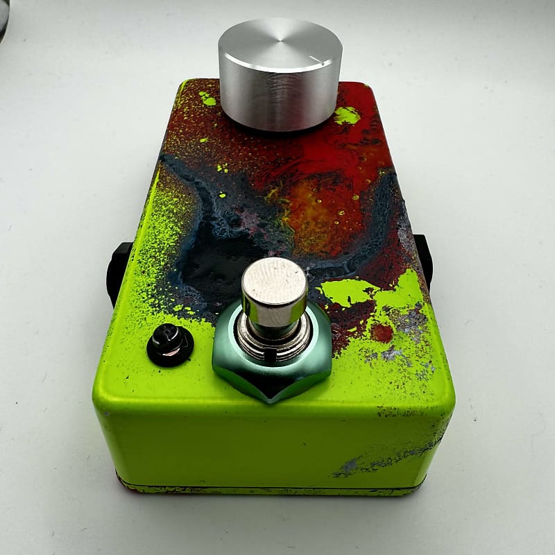 Twilight Zone Electronics One knob Fuzz | Reverb