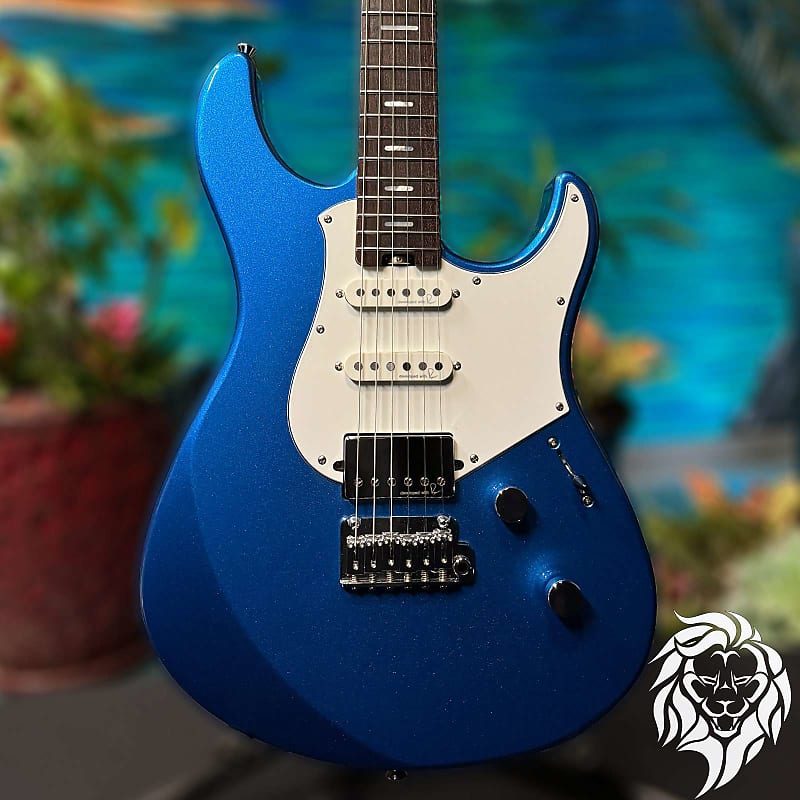 Yamaha Pacifica Pro Sparkle Blue IKO080E | Reverb