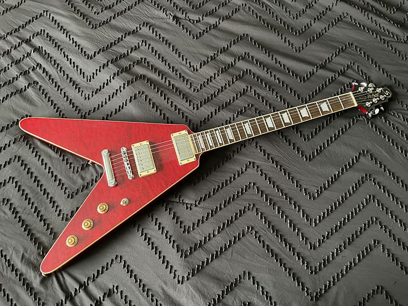 Samick Greg Bennett Design GT-2/TR Red Quilt Top Flying V | Reverb