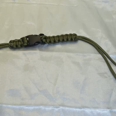 Fret Knot Strap Connector 2024 - Army Green | Reverb