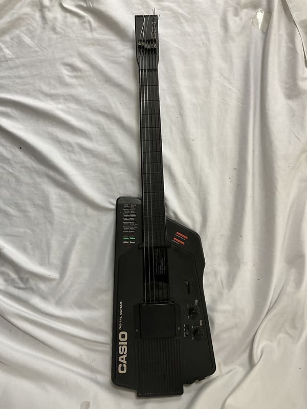 Casio DG-1 Digital Guitar Synthesizer | Reverb