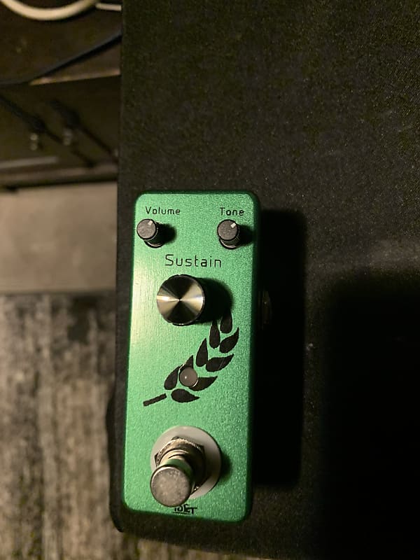 ISET Wheat fuzz 2020-2023 - Green | Reverb